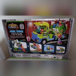 moose toys | Toys | Rare Trash Pack Junk Truck Collectible Moose Toys ...